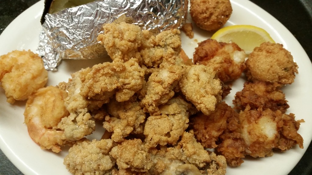 Coach N Four Steakhouse | Quality Food Since 1979